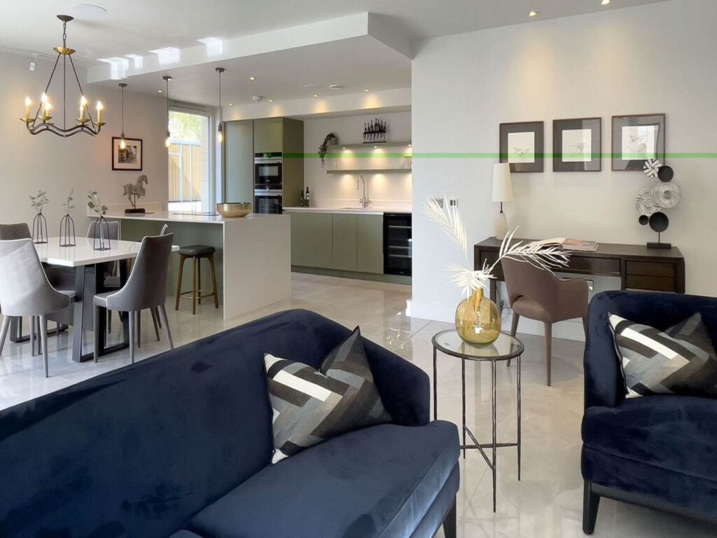 Murray and Currie - Property Sales and Lettings